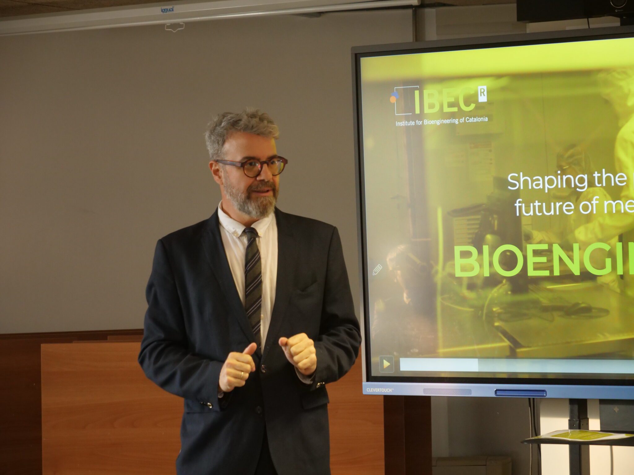 The IBEC and West China Hospital hold their third joint conference on ...